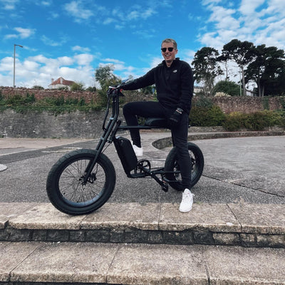 Voro Motors Road Runner Pro Seated Scooter(pre order) – E-ridez